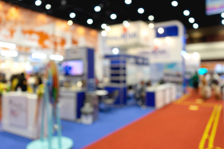 Eight Exhibit Booth Lighting Types To Highlight Your Brand’s Best Features - Lighthouse Exhibits